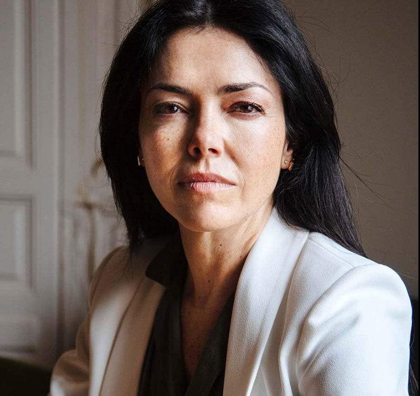 Atriz Ana Catarina Afonso operada a tumor na cabeça – Imprensa